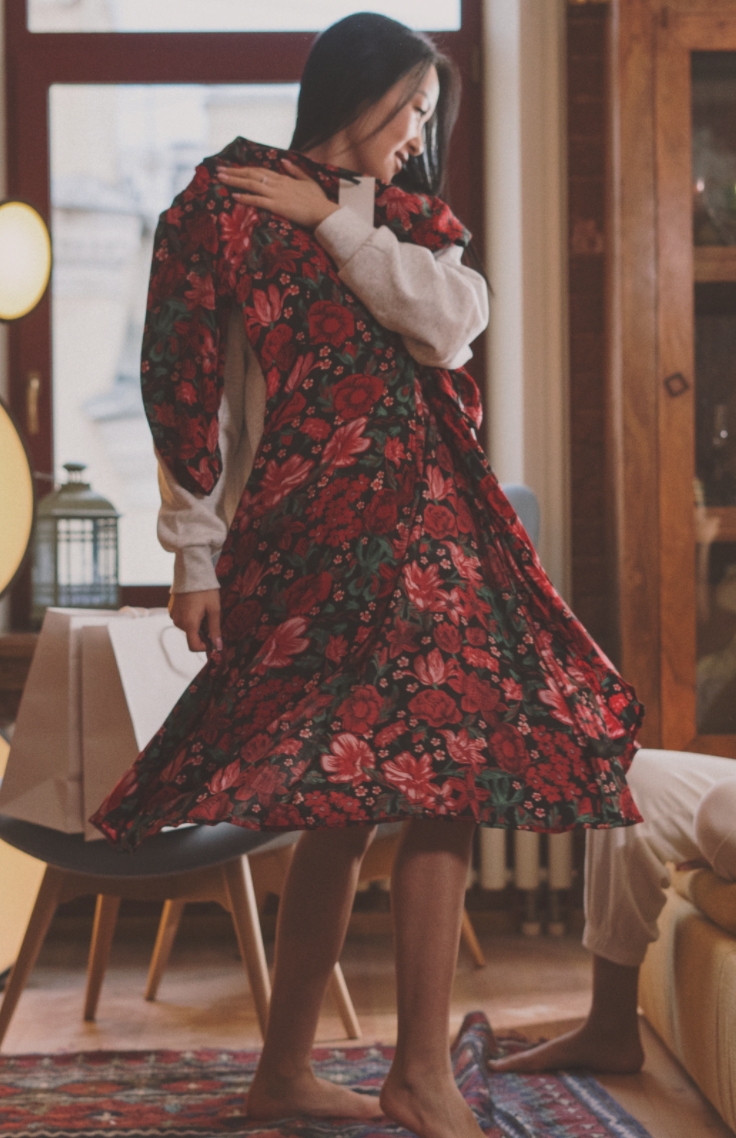 Refined In-Person & Virtual Services - Wardrobe Consultant